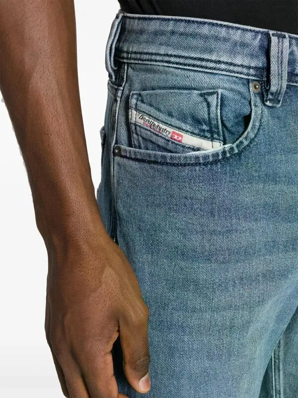 DIESEL® Larkee Straight-leg Jeans - Blue