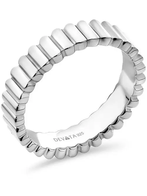 DEVATA Ribbed Band Ring