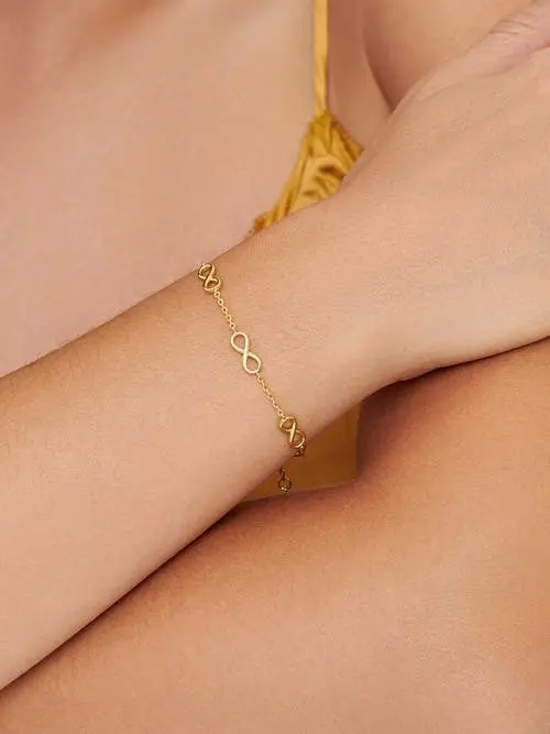 DEVATA Infinity Five-charm Chain Bracelet