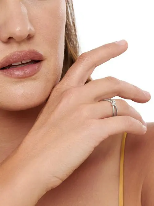 DEVATA Love Knot Rhodium-plated Ring