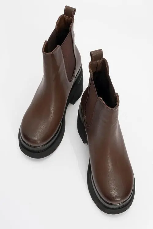 PROLOGUE SHOES Antwerp Chelsea Boot - Brown Faux Leather