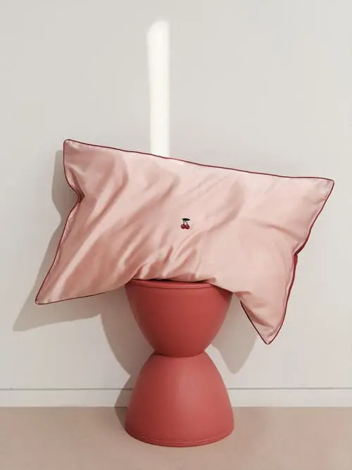 LOST PATTERN Silk Pillowcase - Pink
