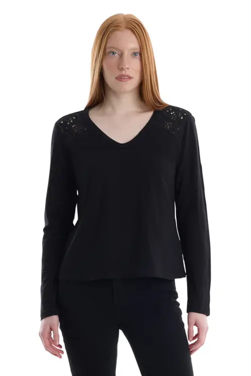 WILT CLOTHING V-neck Long Sleeve Mixed Media Tee With Lace Inset - Black