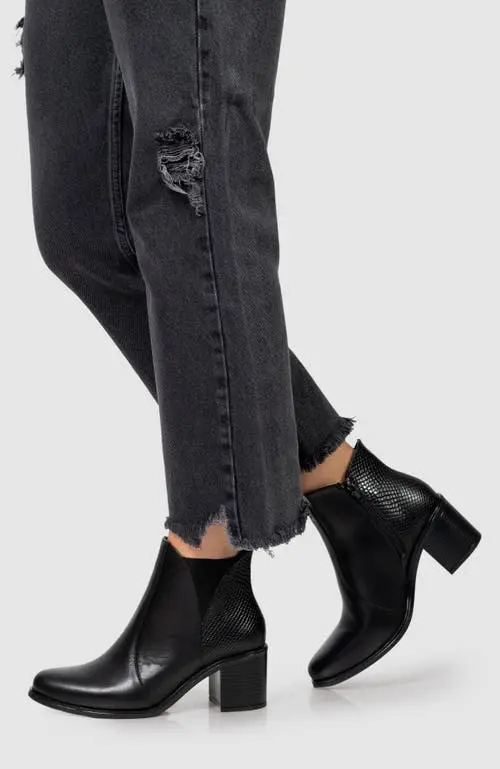 MANELA Alei Block Heel Bootie