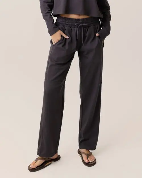 NANI Wide-leg Travel Pant