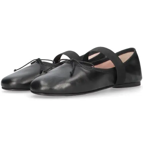 Pretty Ballerinas Wide Mary Jane - Black