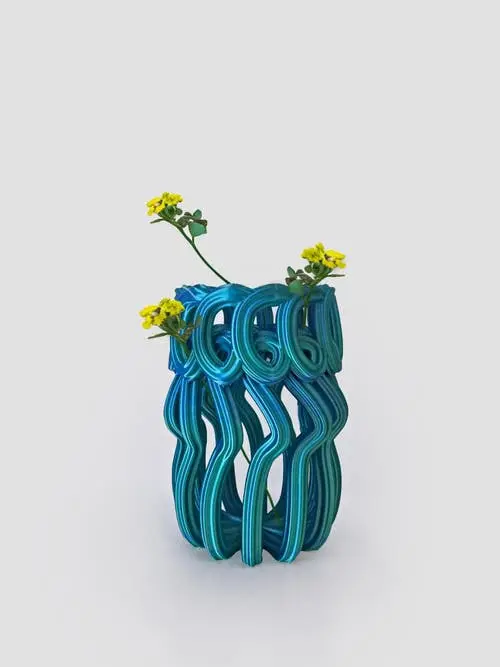 FORM & SEEK Frosting Vase - Blue