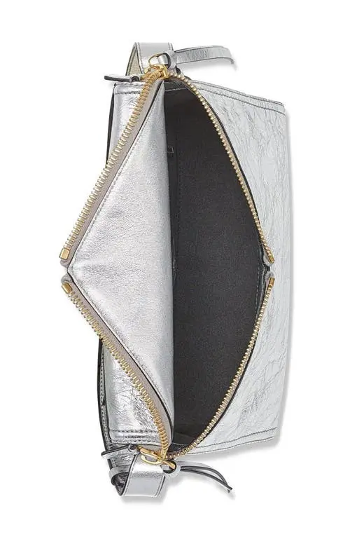 Mcm Diamant 3d Shoulder Bag - Silver