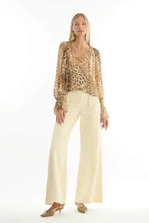 SECRET PON-PON Cambria Leopard Print Blouse