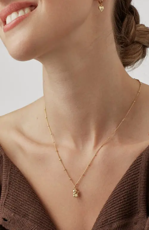 Estée Lauder Lucky Cat Pendant Necklace