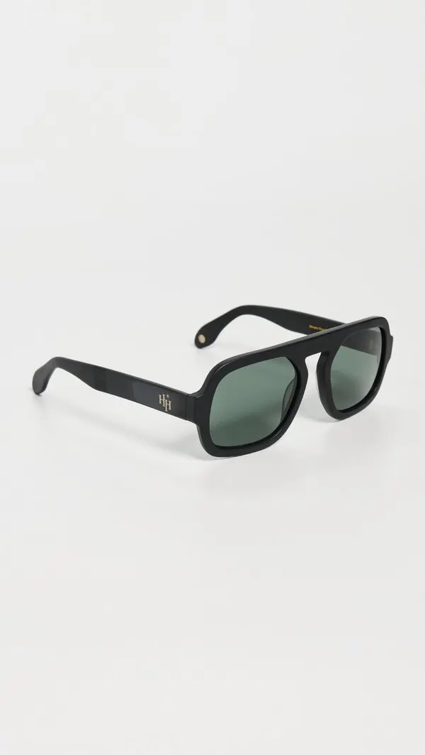 VONTÉLLE Strivers Row Sunglasses