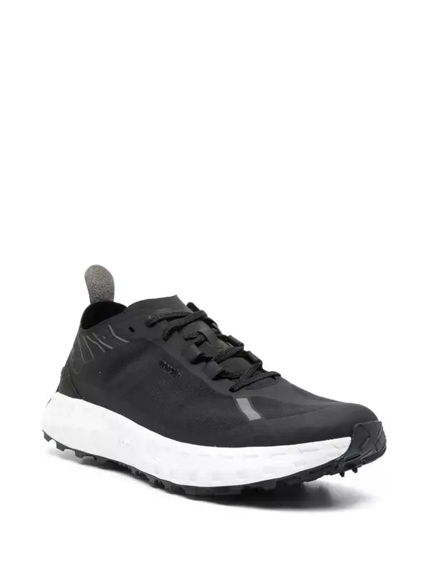 NORDA 001 Lace-up Sneakers - Black