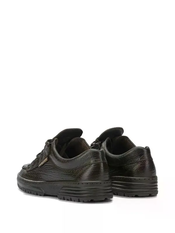 MUSTO Textured Lace-up Sneakers