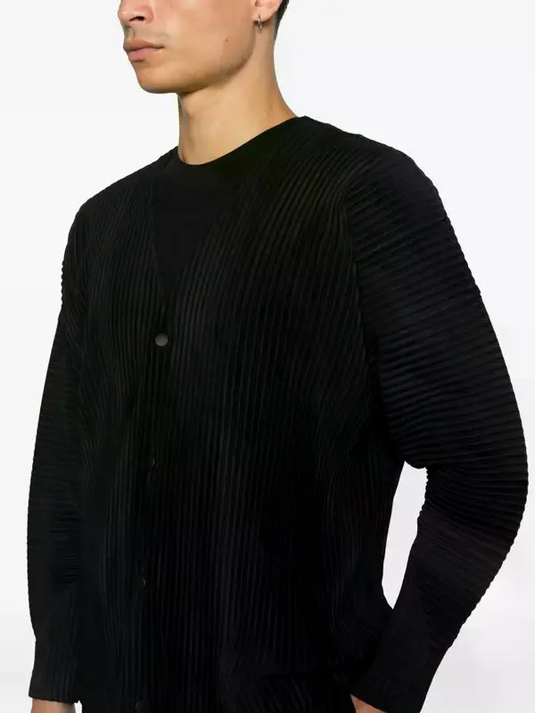 Issey Miyake Buttoned Plissé Cardigan - Black