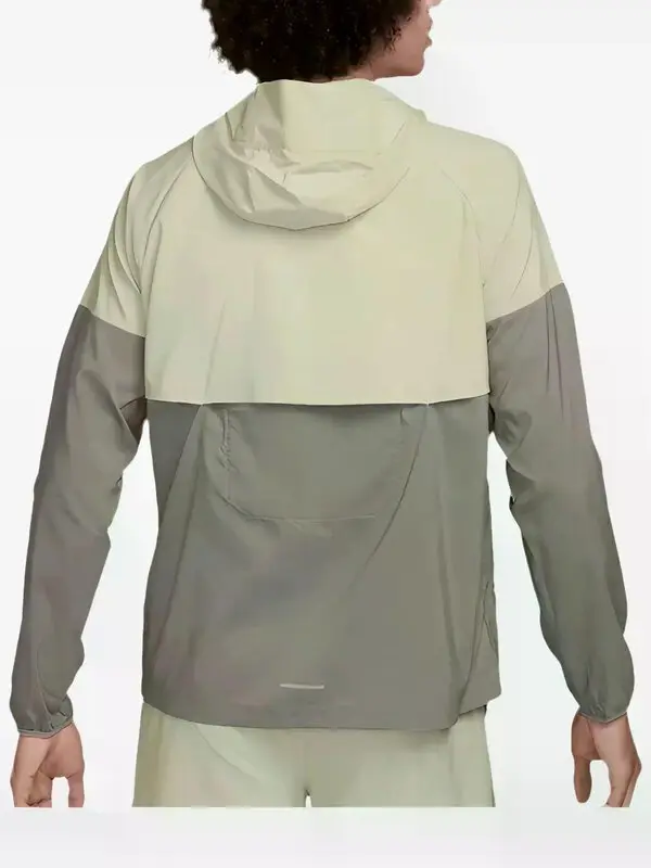 Nike Windrunner Repel Running Jacket - Grey