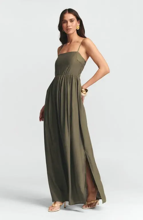 ST MRLO Lanah Maxi Dress