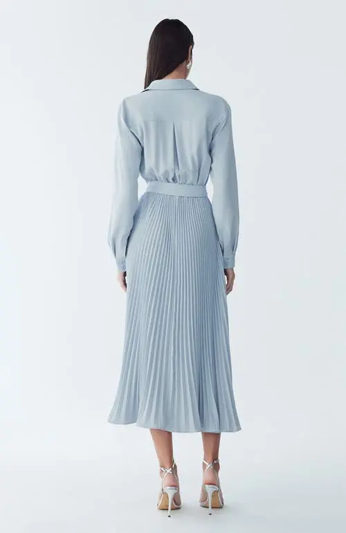 WILLA Mckenzi Midi Dress With Pleated Skirt - Sky