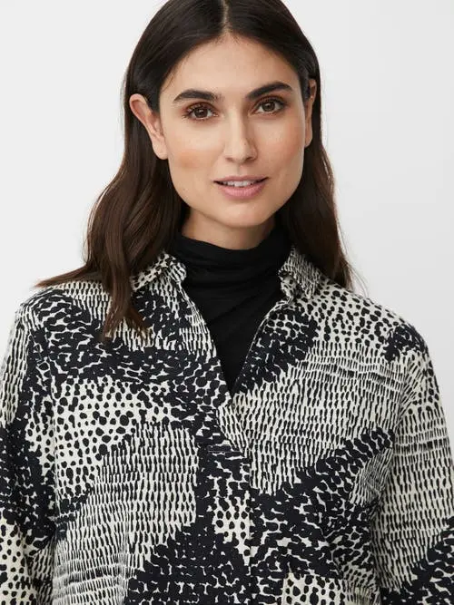 MASAI COPENHAGEN 3/4 Sleeve V-neck Shirt