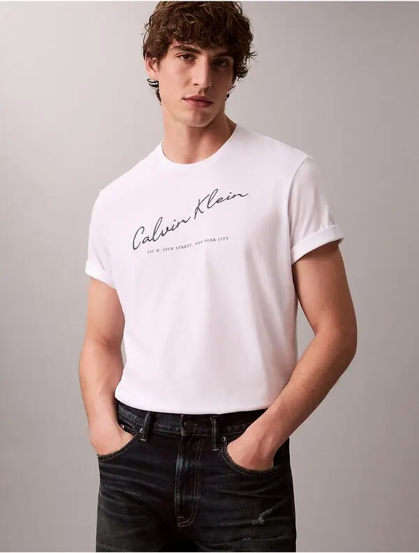 Calvin Klein Script Logo Graphic Easy T-shirt - Brilliant White
