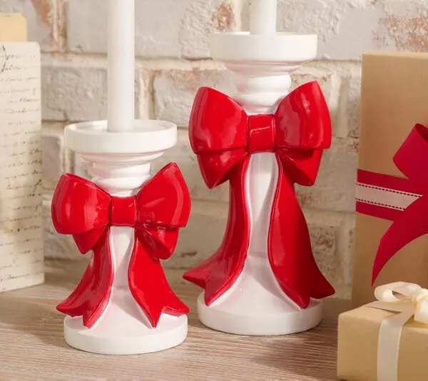 VALERIE PARR HILL Set Of 2 Pedestal Candleholders With Bow Valerie - One-color
