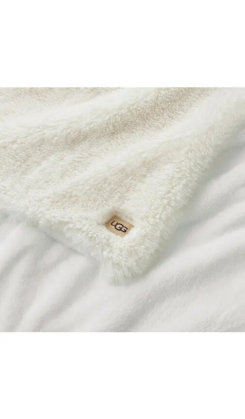 UGG HOME Corben Throw Blanket In White