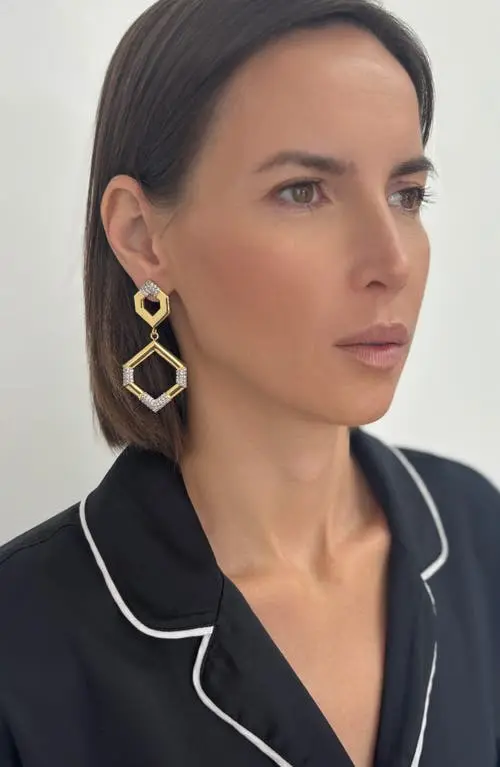 ST. MORAN Hexagon Double Drop Earrings