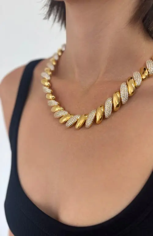 ST. MORAN Twist Pave Link Necklace