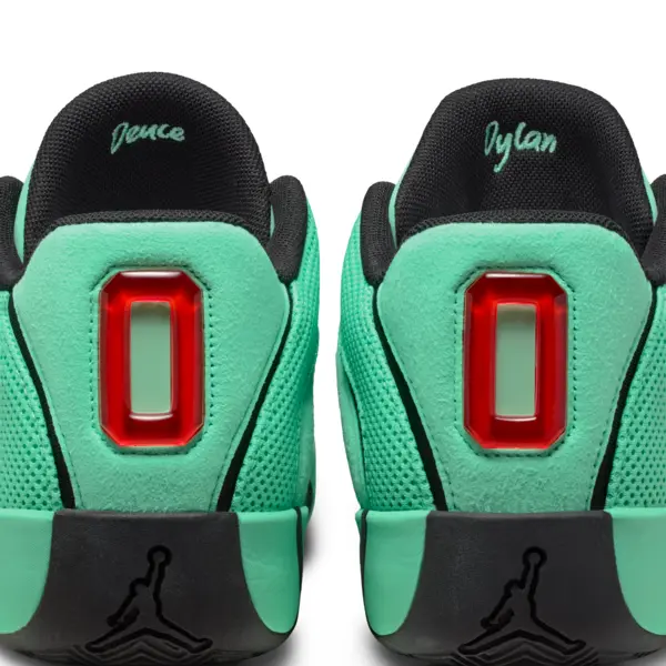 JORDAN Basketball Shoes - Green