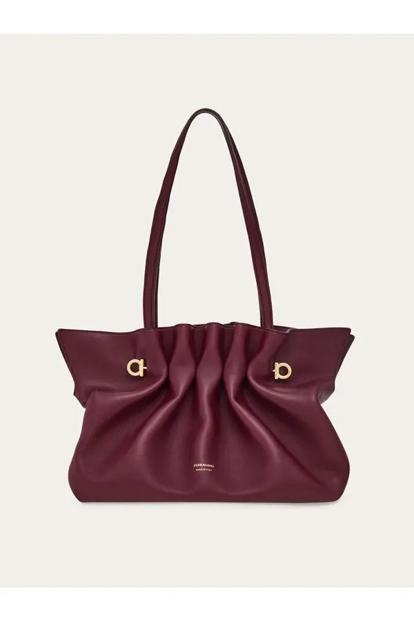 FERRAGAMO Shoulder Bag With Gancini Pin - Red