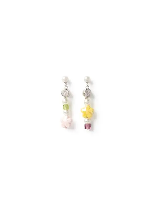 Off White Arrow Pearl & Beads Earrings - Silver