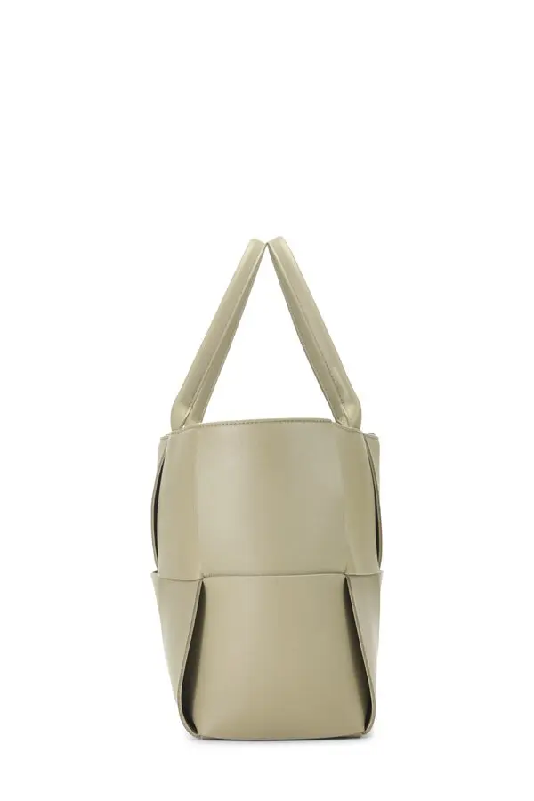 Bottega Veneta Maxi Intrecciato Arco Tote