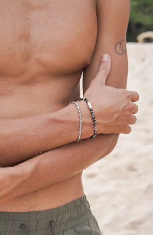 Estée Lauder Spiga Chain Bracelet