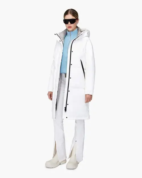 QUARTZ CO. Ines Hooded Down Winter Jacket