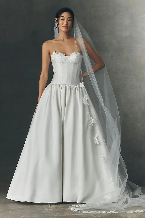 Watters Mora Motif Cathedral Veil