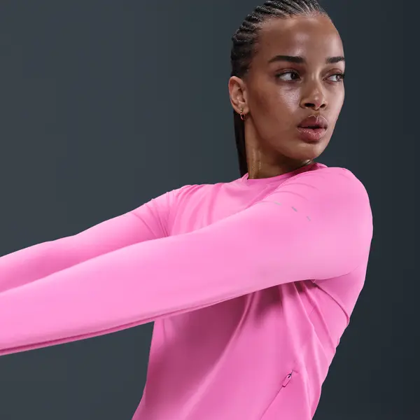Nike Swift Dri-fit Uv Long-sleeve Crew-neck Running Top - Pink