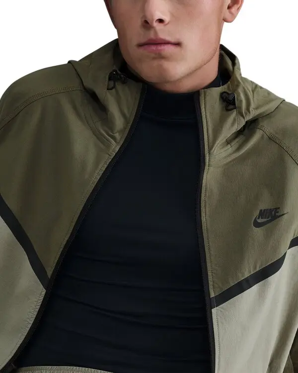 Nike Colorblocked Tech Jacket - Light Army/olive/black