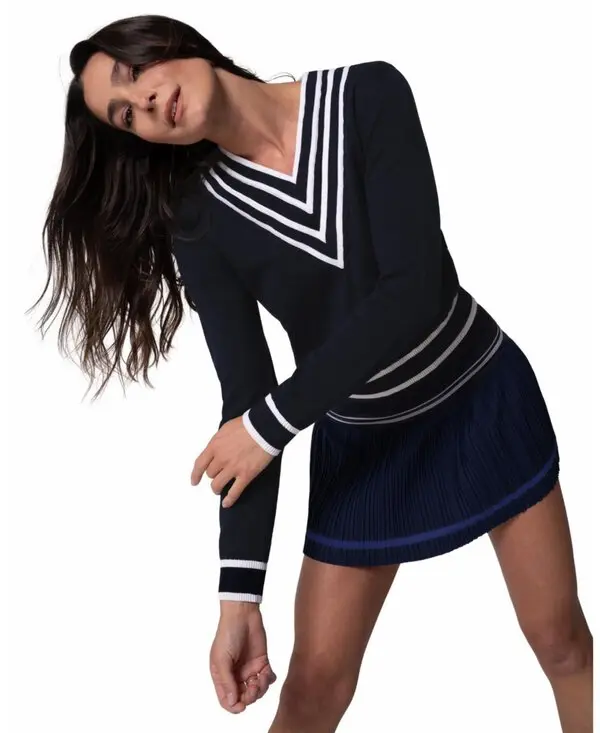Lucky In Love Victory V-neck Sweater - Navy