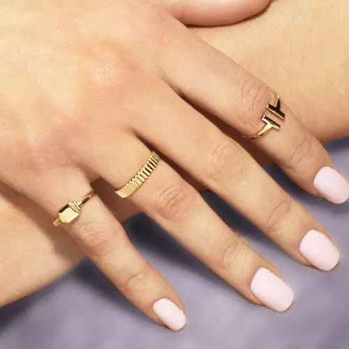 THE LOVERY FINE JEWELRY Ribbed 14k Ring