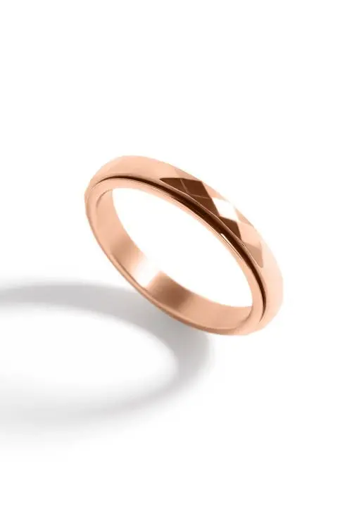 MINT & LILY Dainty Hammered Band Spinning Fidget Ring - 18k Rose Gold Plated