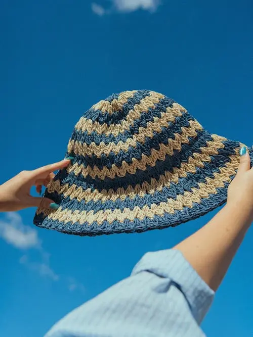 LOST PATTERN Linea Packable Straw Hat - Blue