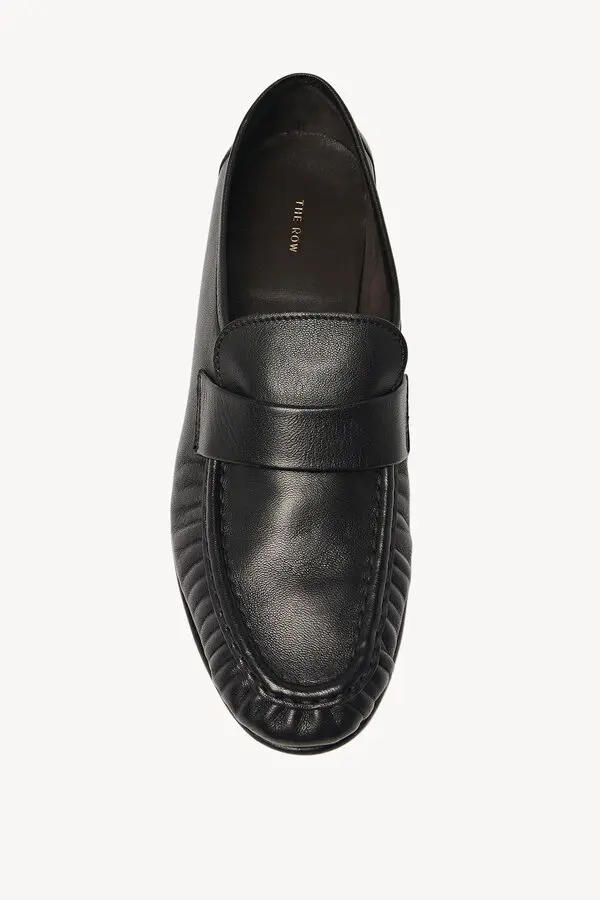 THE ROW Soft Loafer In Leather - Black