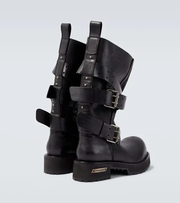 Balenciaga Leather Buckled Boots - Black