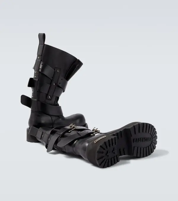 Balenciaga Leather Buckled Boots - Black