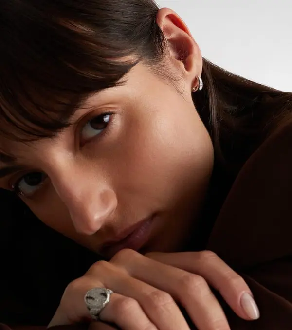 Yvonne Léon Berlingot Nano Hoop Earrings - Silver