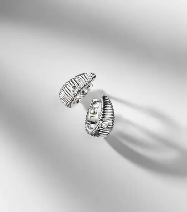 Yvonne Léon Berlingot Nano Hoop Earrings - Silver