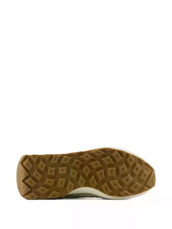 NEW BALANCE 370 Leopard-print Sneakers