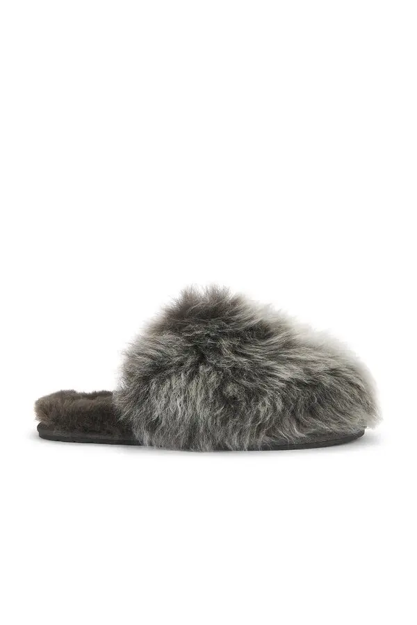 UGG Scuffette Chalet Slipper - Charcoal