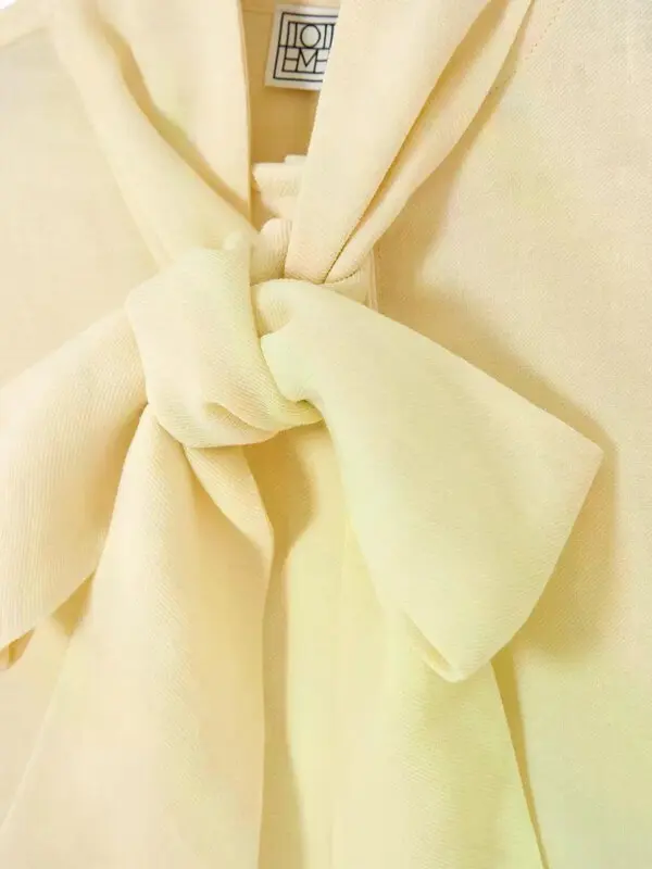TOTEME Lavalliere Detail Shirt - Neutrals