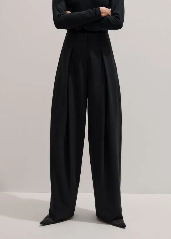 ME+EM Pleated Tapered Trousers