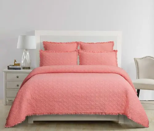 C&F HOME Trellis Cotton Quilt Set Reversible And Machine Washable - Pink